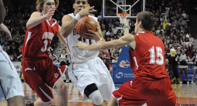 Woodrow Wilson escapes furious Hurricane - WV MetroNews