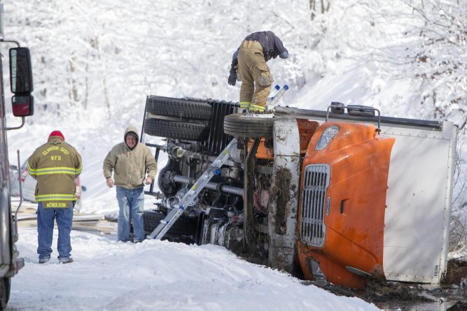 I-79 traffic backs up after several wrecks - WV MetroNews