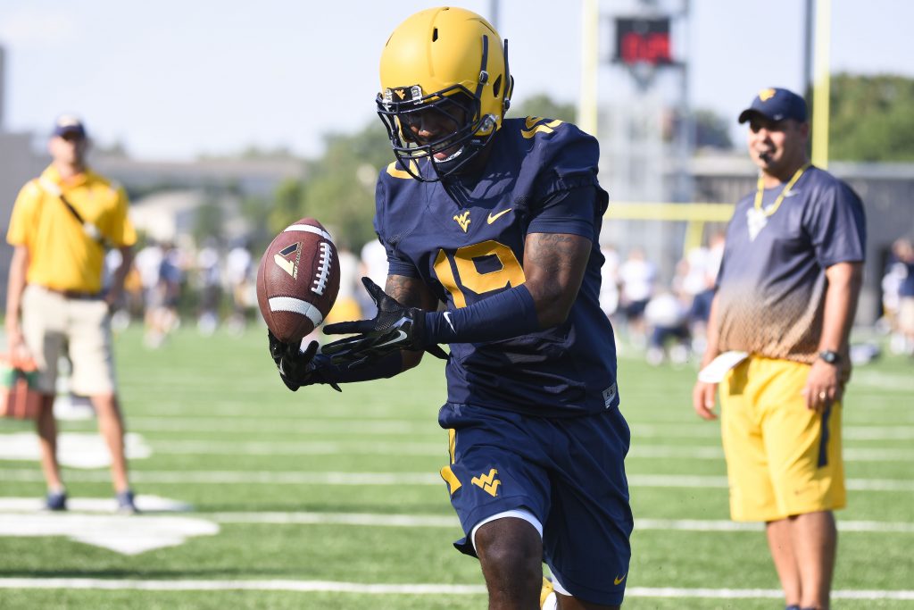 Backup nose tackle Jaleel Fields lost for 2016 after offseason knee ...