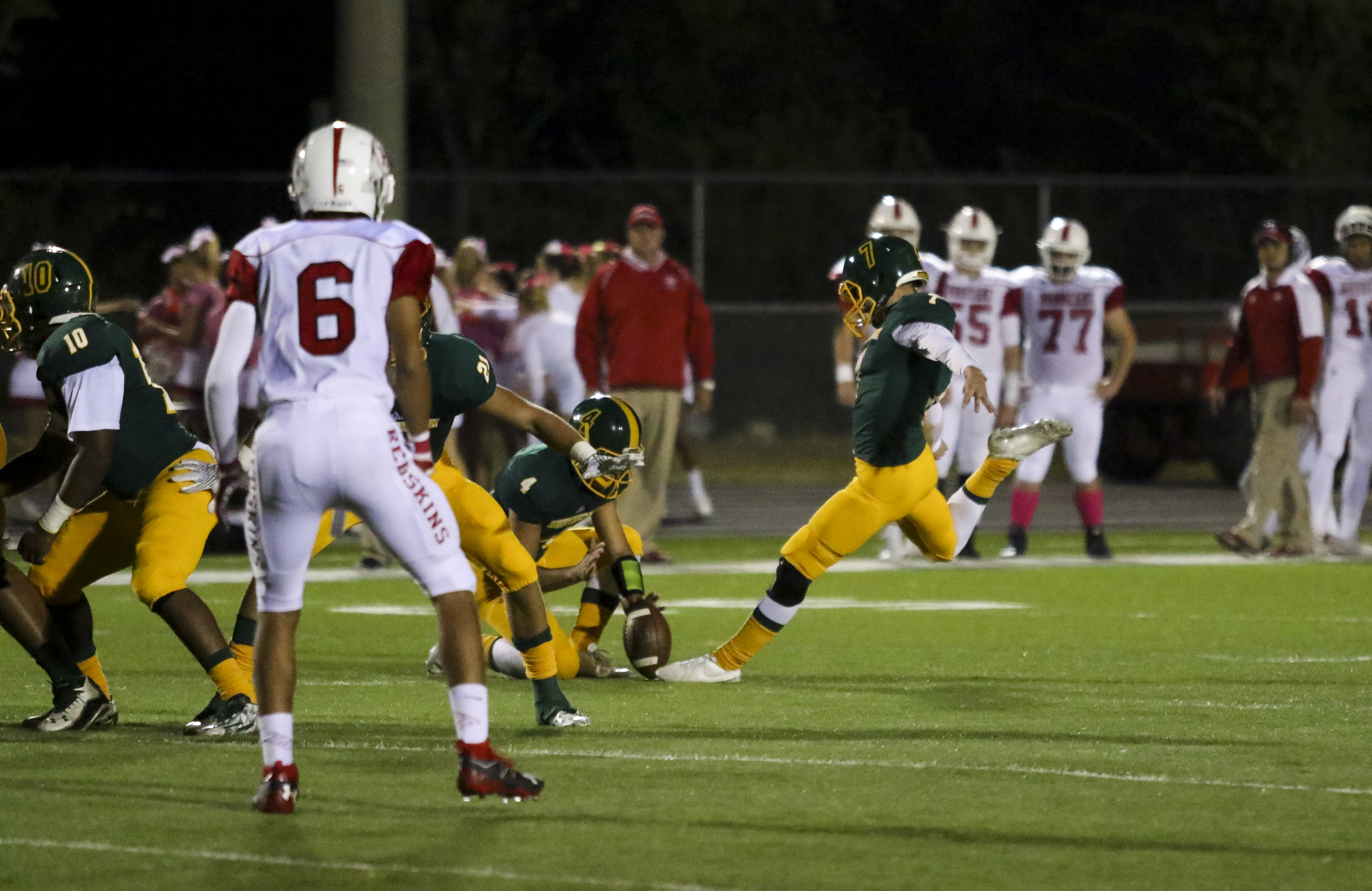 Huntington kicker Kessinger wins Walker Award - WV MetroNews
