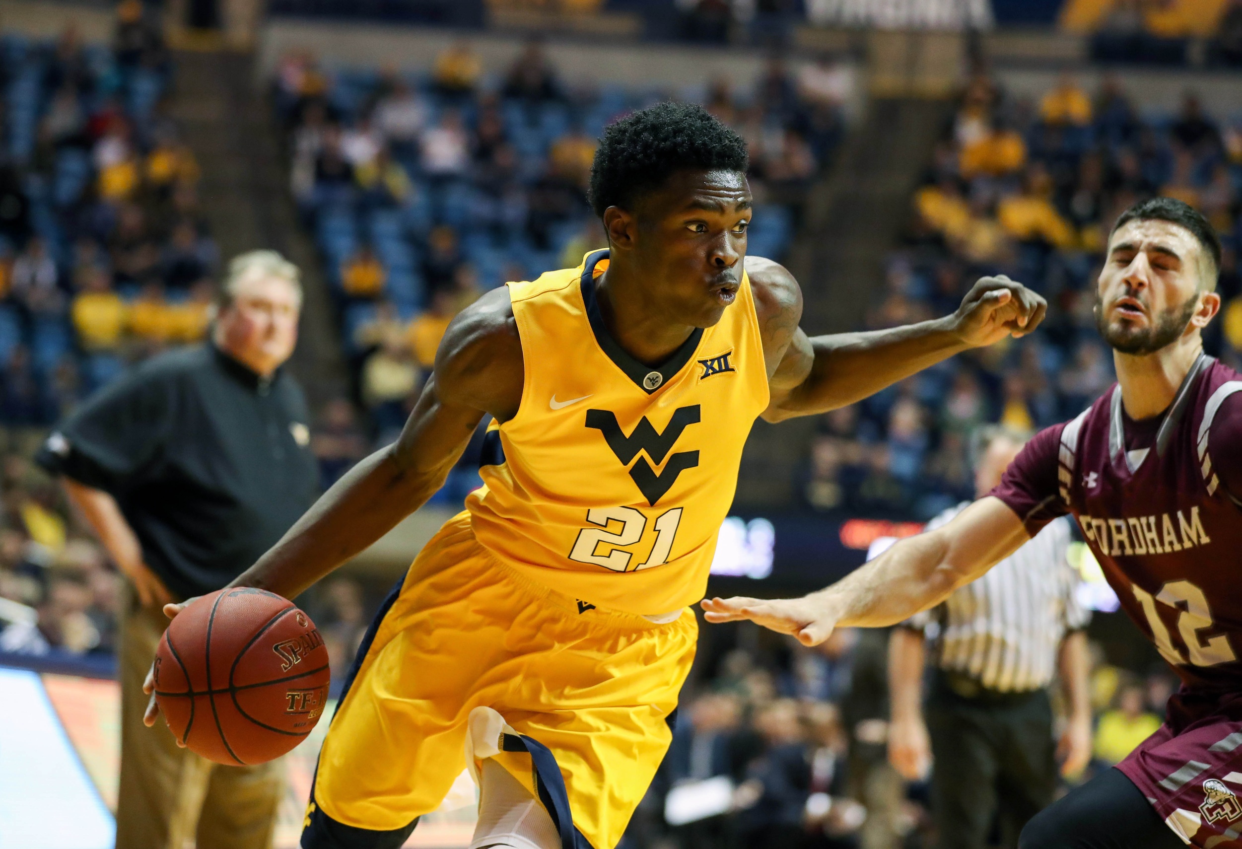 WVU's Harris charged with battery for punching man in traffic incident ...