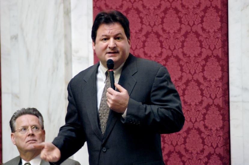 Flags to fly at half-staff for Kiss Tuesday; Tomblin remembers former ...