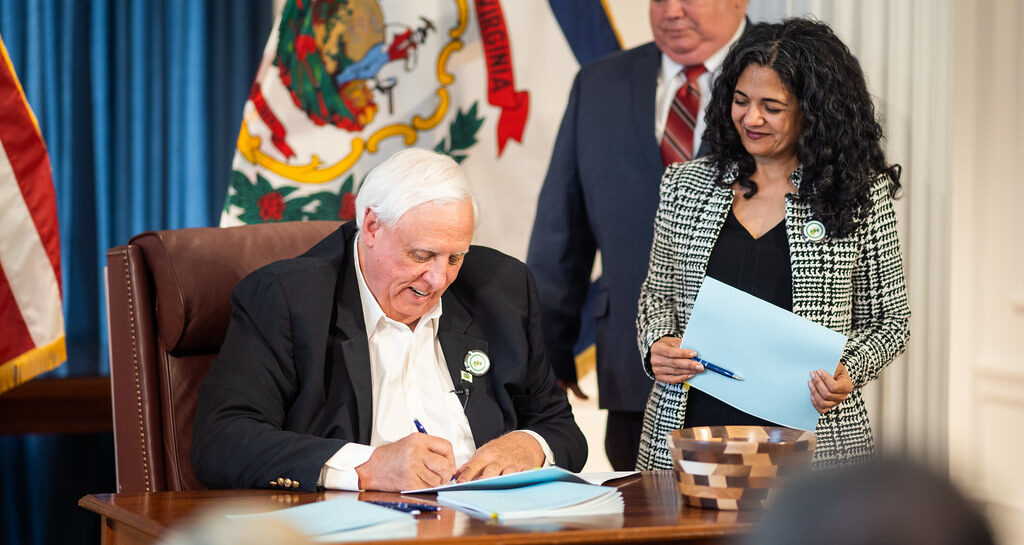 Officials, leaders hold bill signing ceremony for health services bill ...