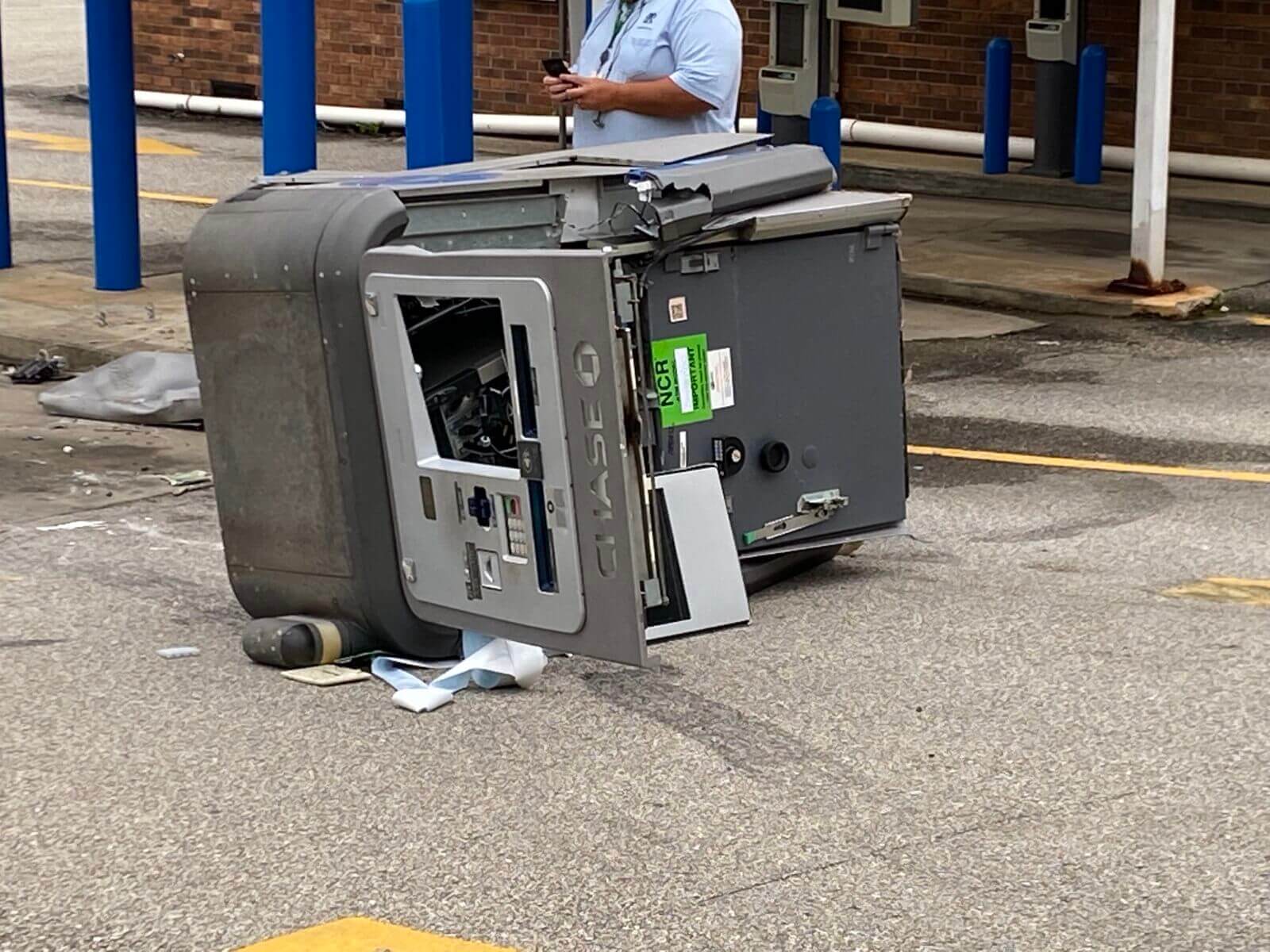 Thieves fail in attempt to rip off an ATM in Kanawha County - WV MetroNews