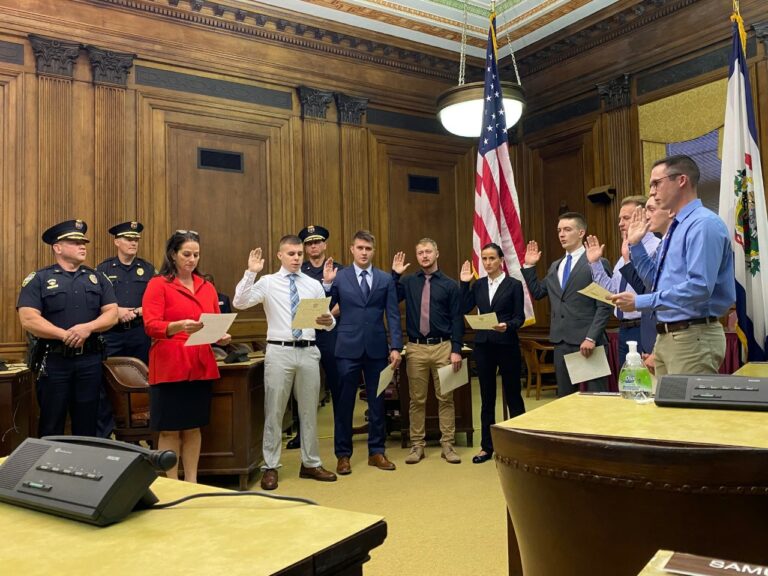 Charleston Police welcome second largest class of officers in 20 years ...