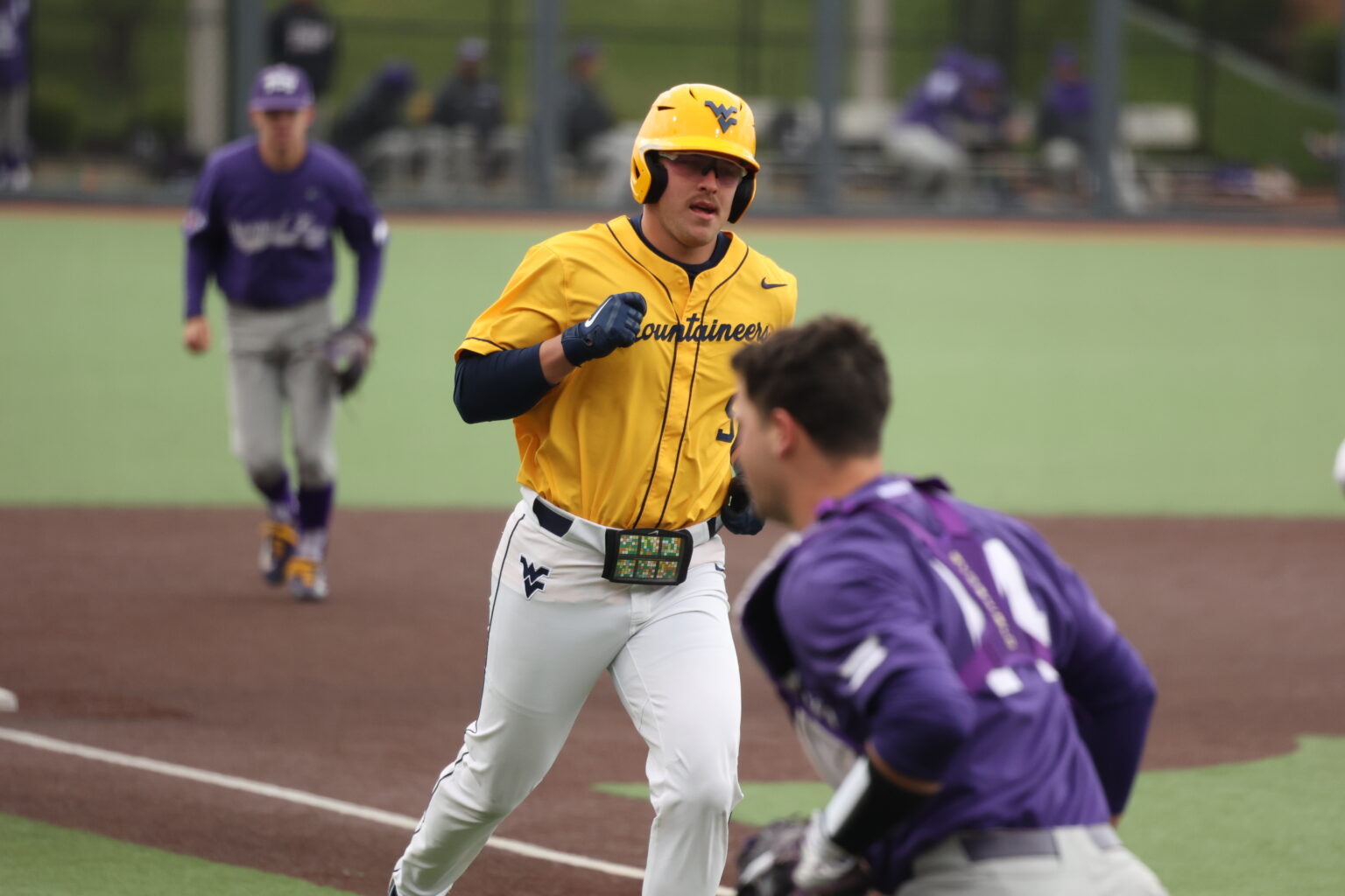 WVU rolls to 17-7 victory over TCU to complete sweep - WV MetroNews