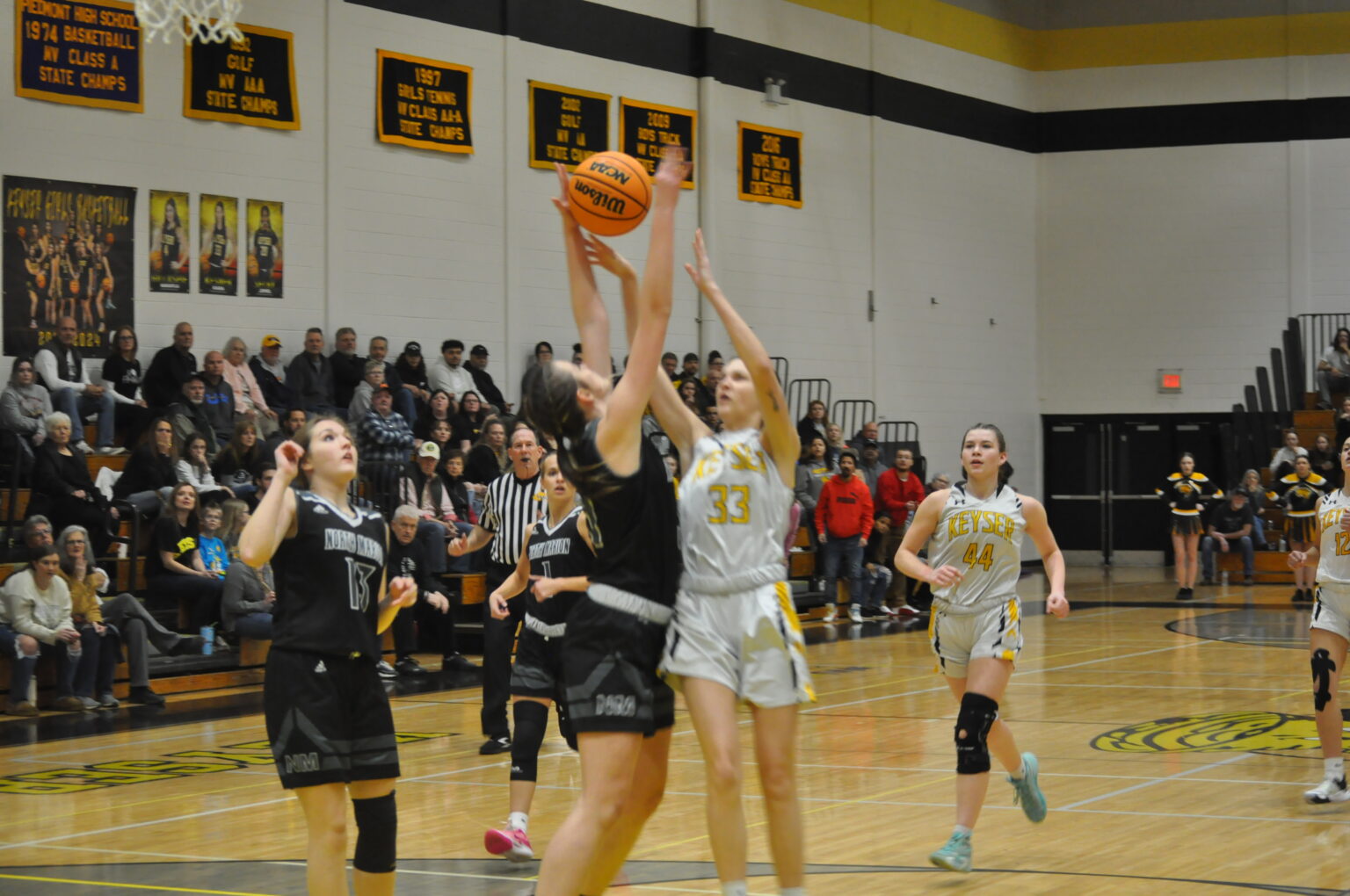Keyser holds off North Marion 61-51 to eliminate defending Class AAA ...