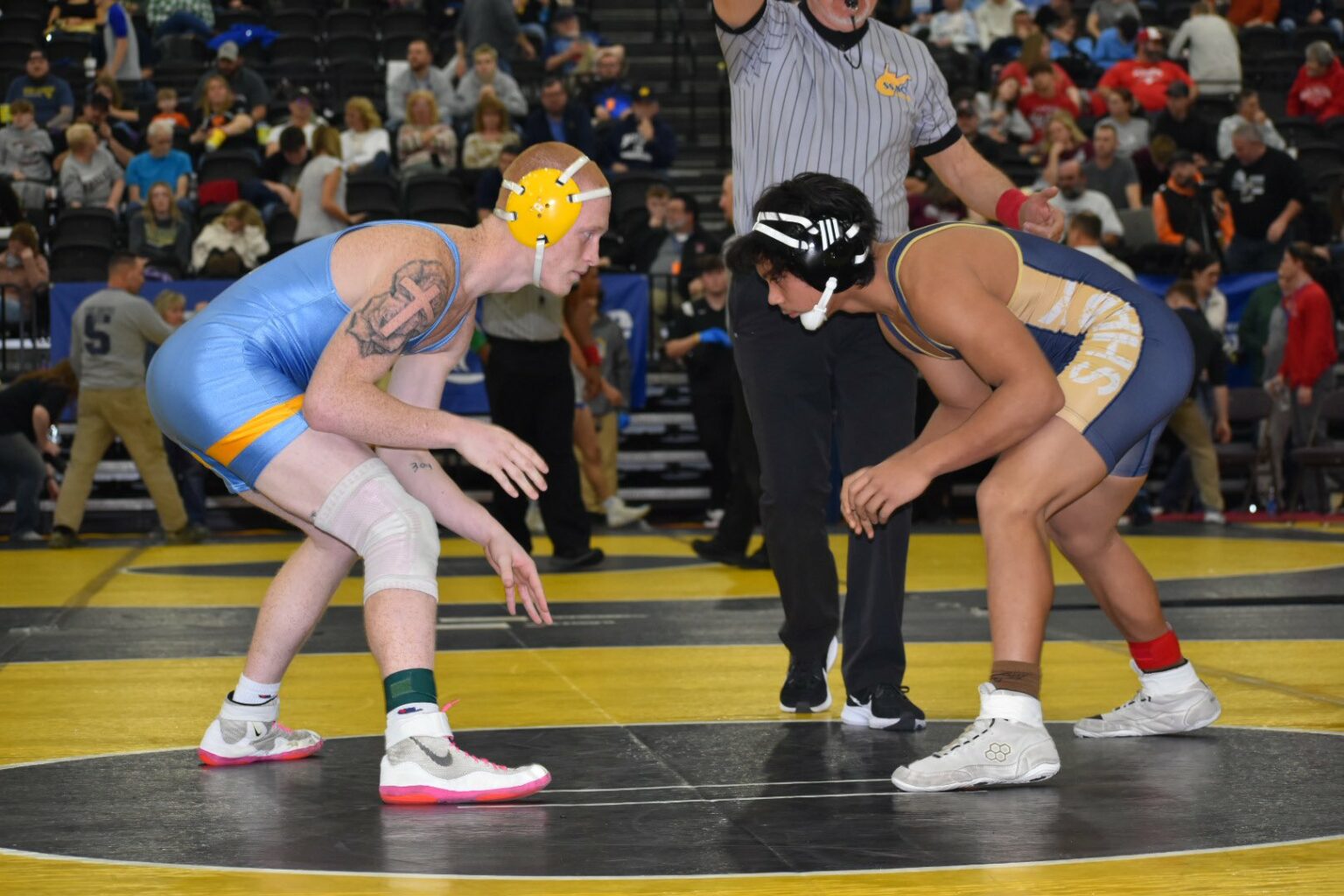 Top teams start strong at WVSSAC State Wrestling Tournament - WV MetroNews